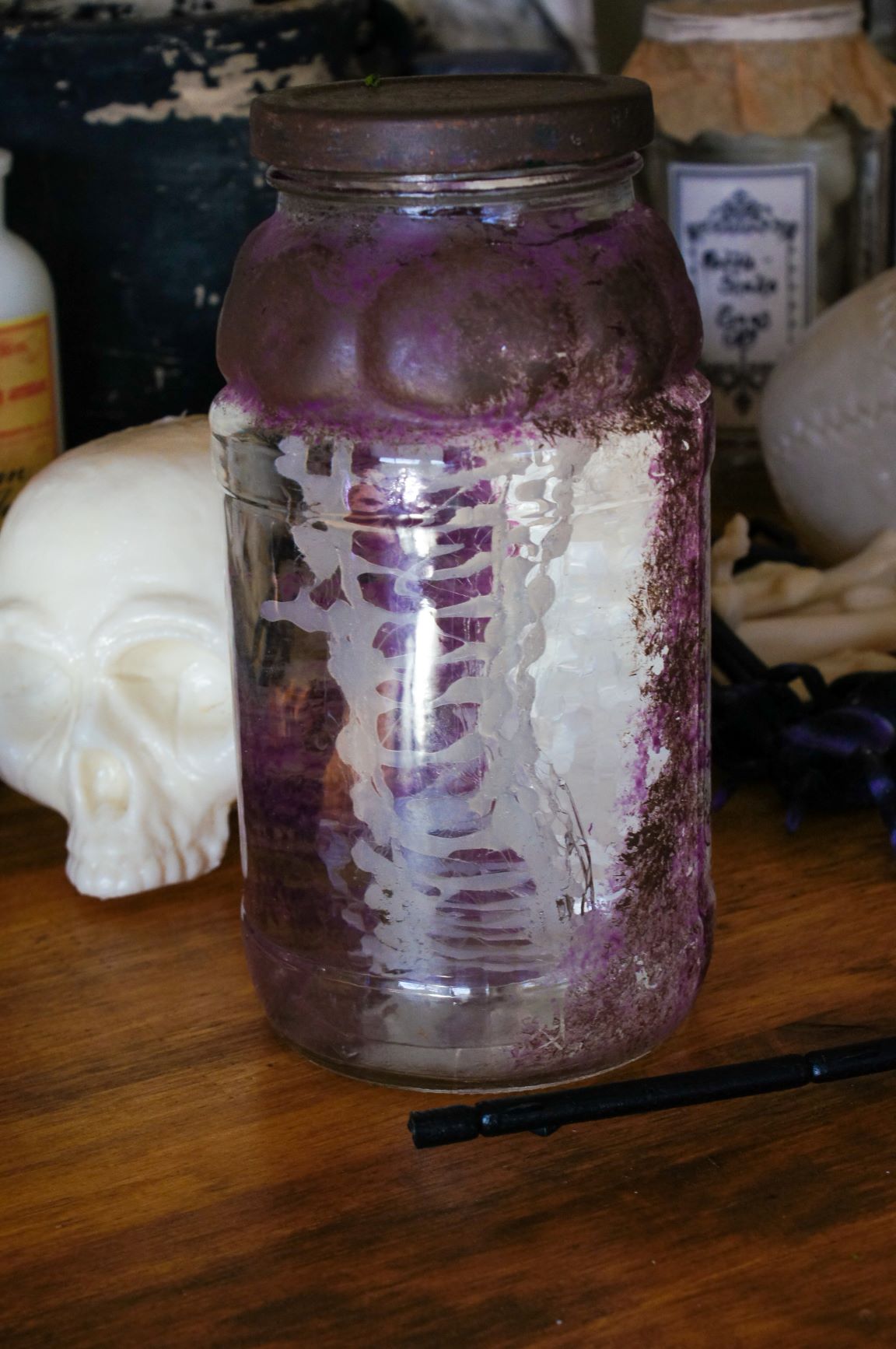 How to Make the Best Halloween Apothecary Jars » Cathartic Crafting