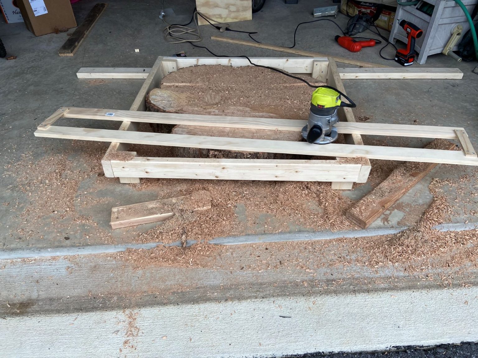The Easiest Way to Even Out a Wood Slab with Basic Tools