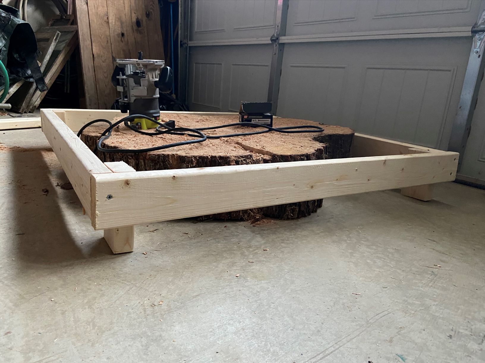 The Easiest Way to Even Out a Wood Slab with Basic Tools
