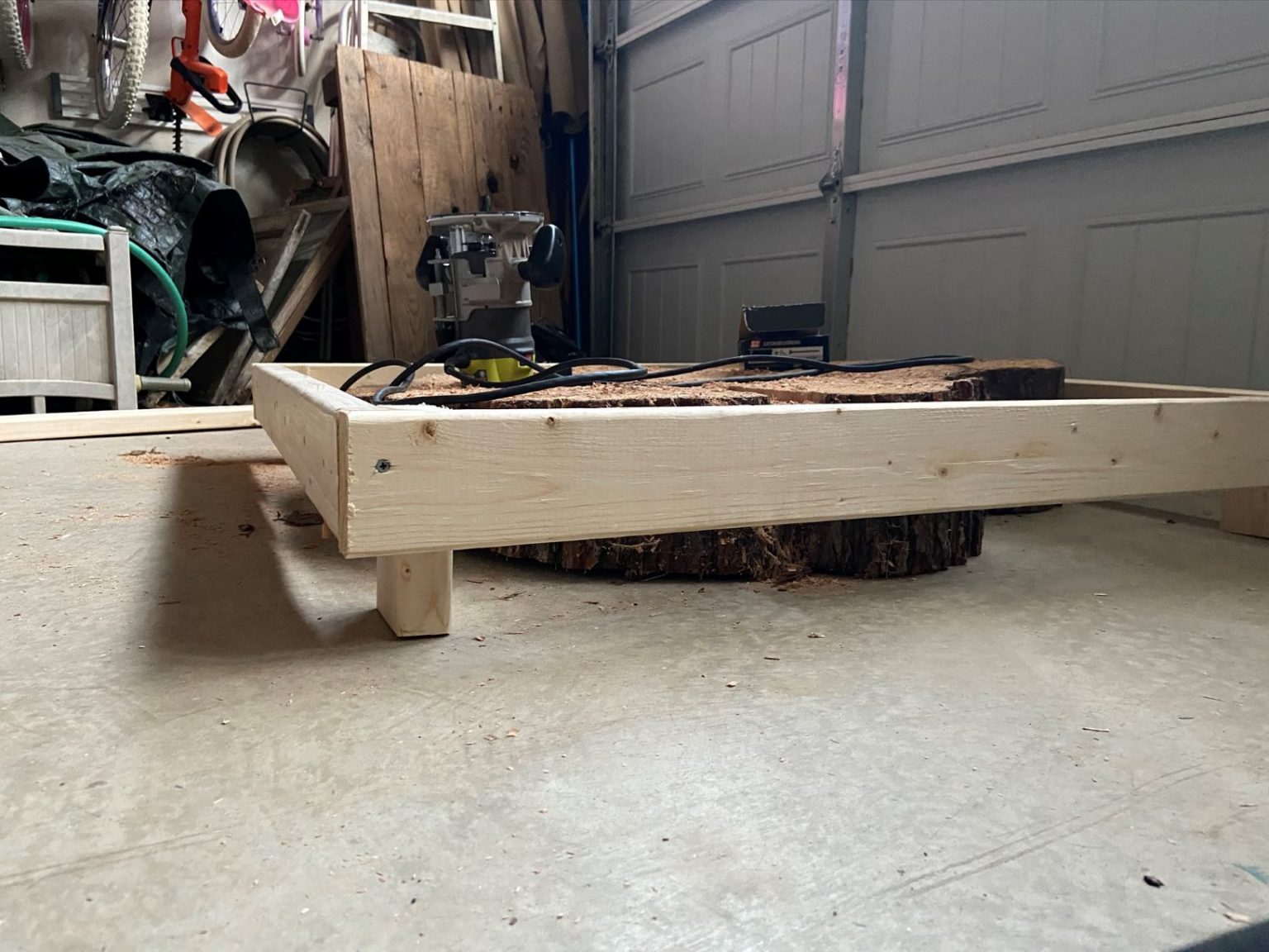The Easiest Way to Even Out a Wood Slab with Basic Tools
